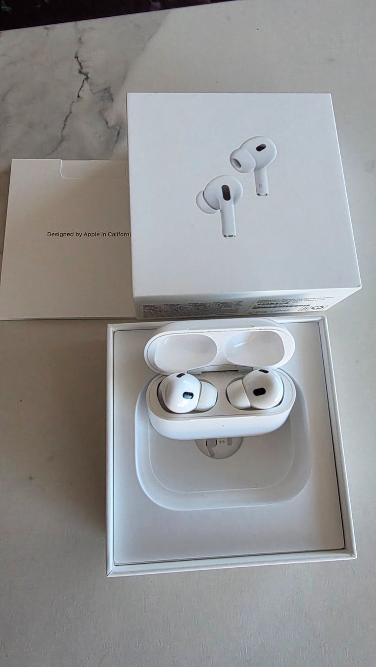 AirPods Pro 2nd Generation (D'occasion) à Matran pour CHF 80 – avec ...