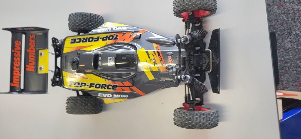 Tamiya Top Force Evolution (Gebraucht) in Gunten für CHF 250 – mit Lieferung auf Ricardo kaufen