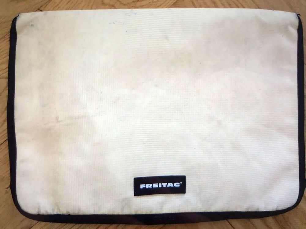 Freitag - Laptophülle | Kaufen auf Ricardo