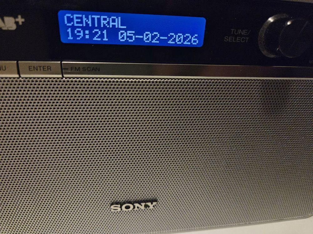 Sony DAB+ Radio XDR-S41D - Top Zustand, Wenig gebraucht! (Gebraucht) in ...