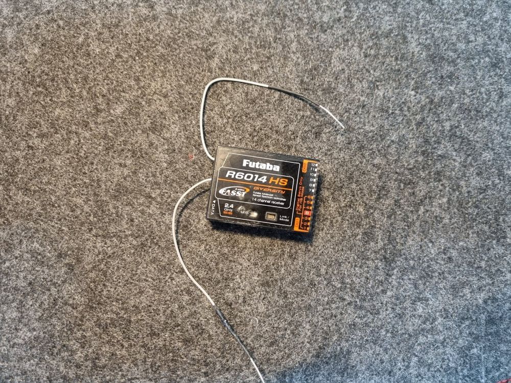 Futaba Empfänger R6014HS Fasst 14-Kanal | Kaufen auf Ricardo