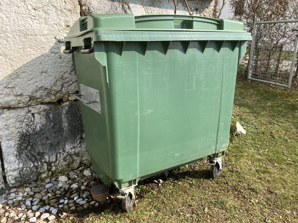 Rollcontainer grün 660 Liter | Kaufen auf Ricardo