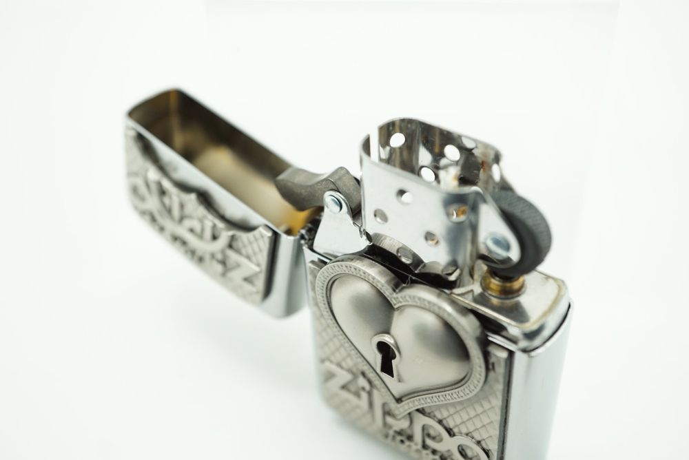 ZIPPO® FOREVER-heavy-3D-2021-UNGEZÜNDET | Kaufen auf Ricardo