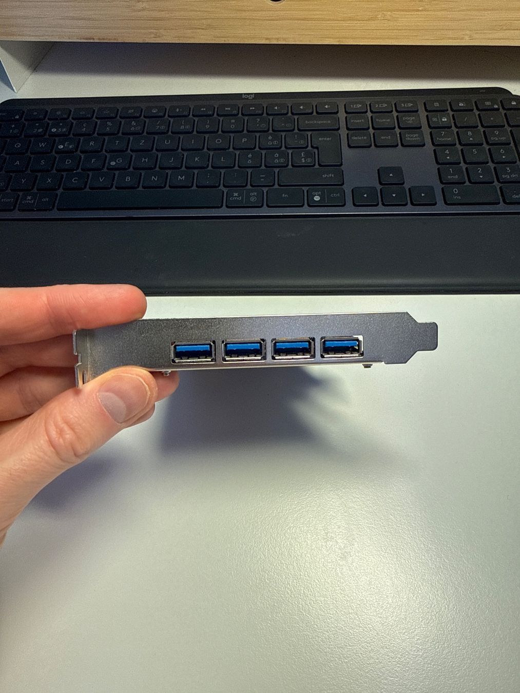 Allegro Type A USB 3.2 PCIe 4-Port Card (Gebraucht) in Zürich für CHF ...