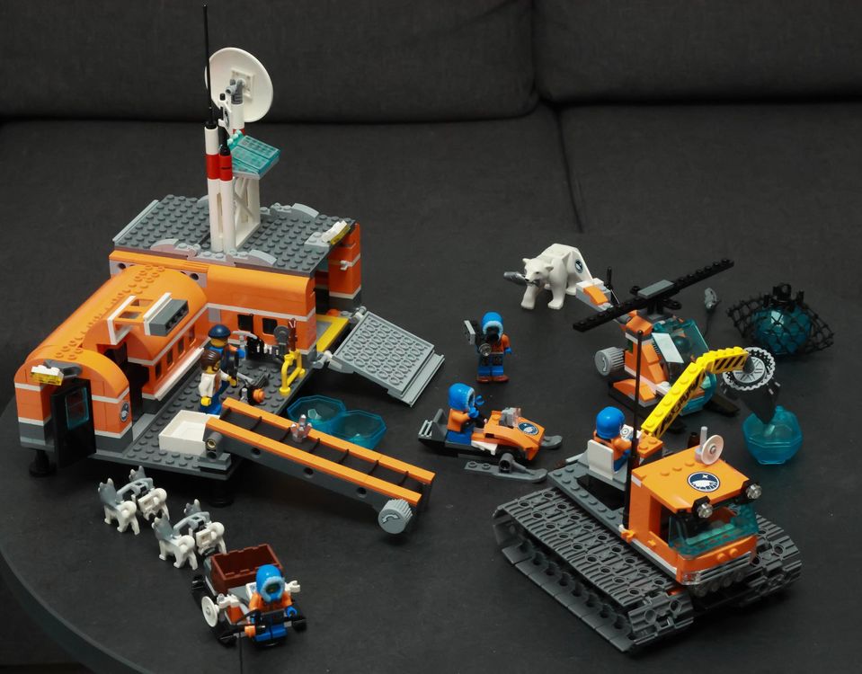 LEGO City Arktis-Basislager 60036 (Gebraucht) in für CHF 76 – mit ...