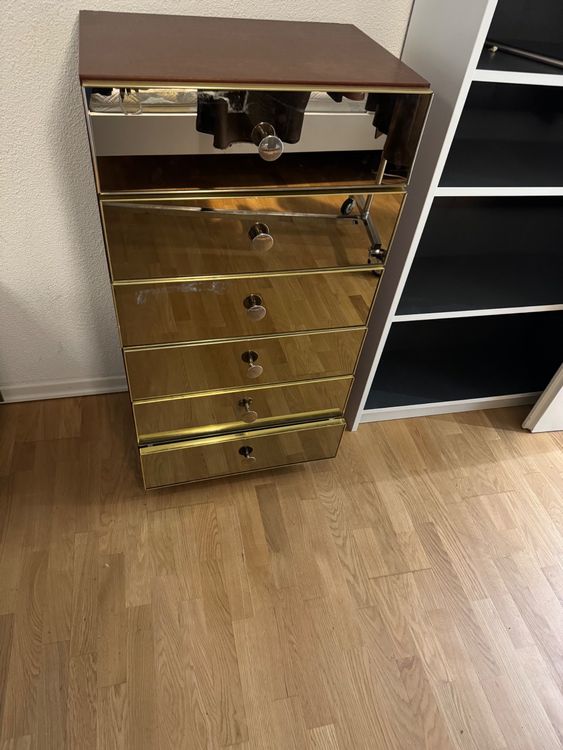 Wunderschöne Holzkommode mit Spiegel und goldiger Umrandung (Gebraucht ...
