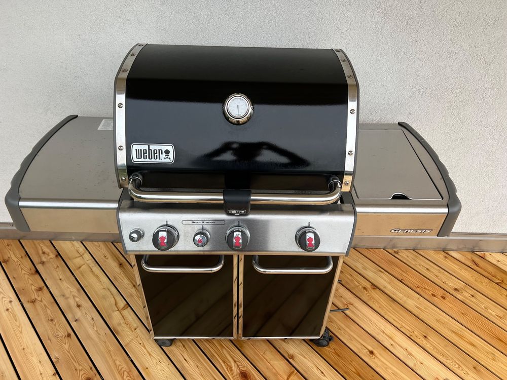 Weber Genesis E-330 Black Grill (Gebraucht) in Walchwil für CHF 150 ...