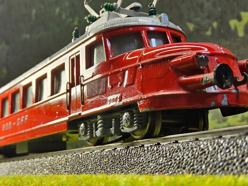 HAG 100 __ SBB Triebwagen RCe 2/4 __ Roter Pfeil __ Spur H0 (Defekt) in ...