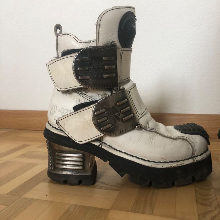 Rare white NEW ROCK boots with heavy buckles and thick soles | Kaufen ...