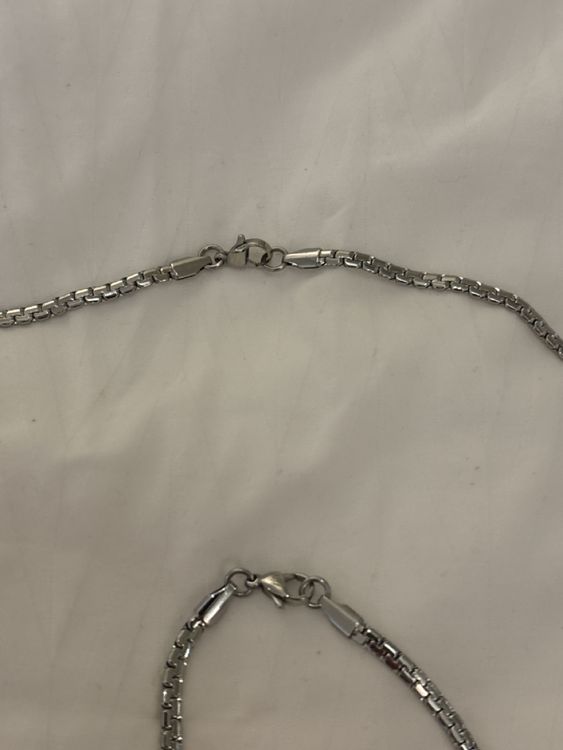 Stylish Silver Chain Necklace and Bracelet Set - NEW! (Neu (gemäss ...