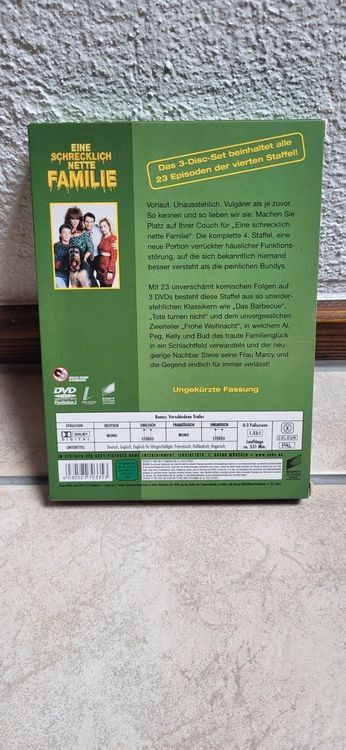DVD – Eine Schrecklich nette Familie Staffel 4 | Kaufen auf Ricardo