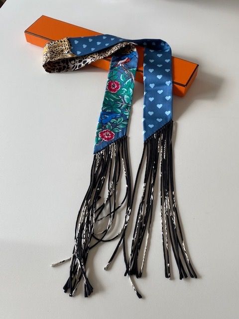 Hermes FRINGED TWILLY | Kaufen auf Ricardo