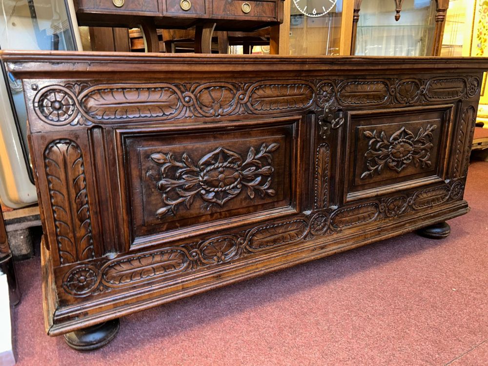 Wundervolle Freiburger Barock Truhe um 1720 Orig. Schloss !! | Acheter ...