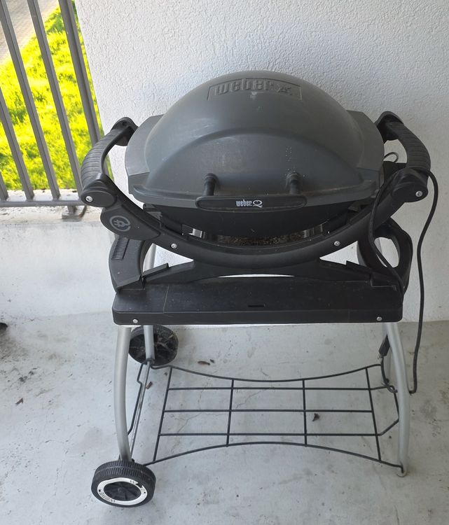 Weber Elektrogrill Q 140 mit Zubehör (Gebraucht) in Schiers für CHF 70 ...