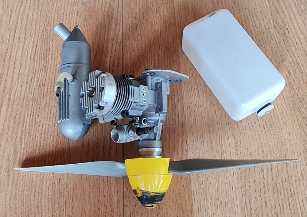 ASP 75 Methanol Motor gebraucht mit Tank, Propeller und Spin (Gebraucht ...