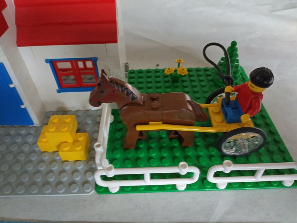6355 Lego Legoland Pferderennstall mit Anleitung (Gebraucht) in ...