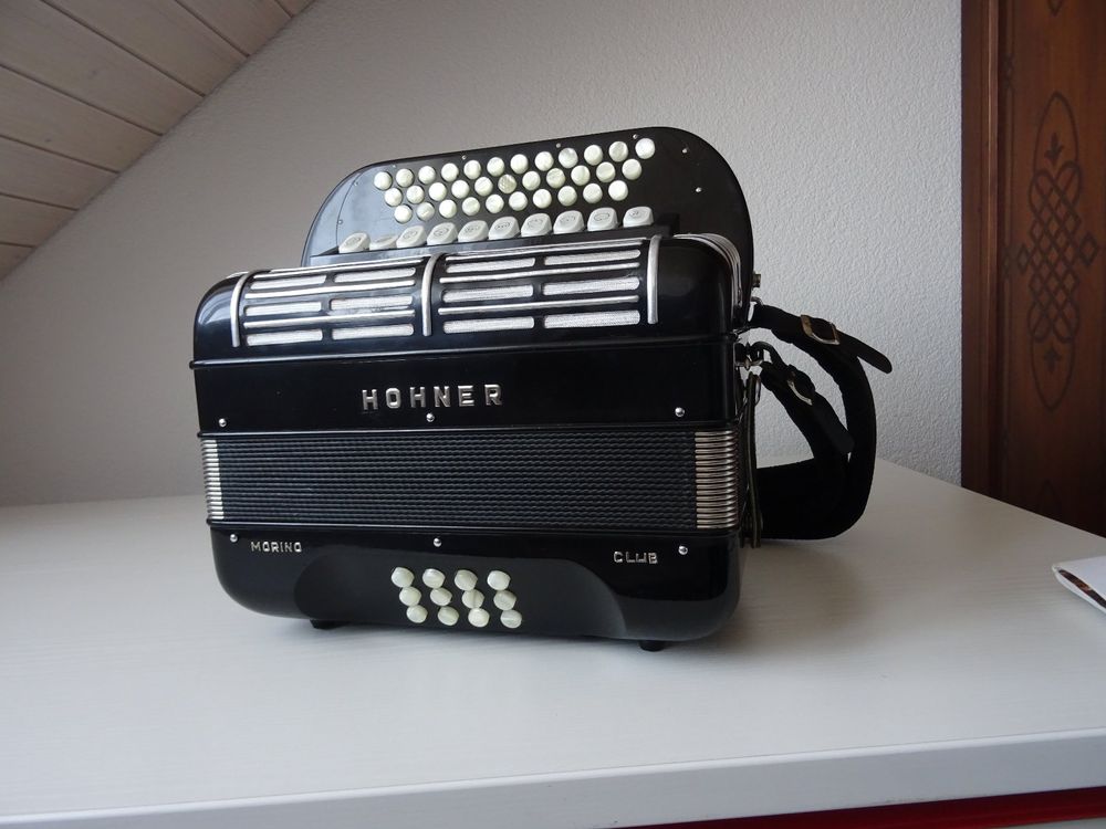 Hohner Handharmonika Morino Club, inkl. Koffer (Gebraucht) in für CHF ...