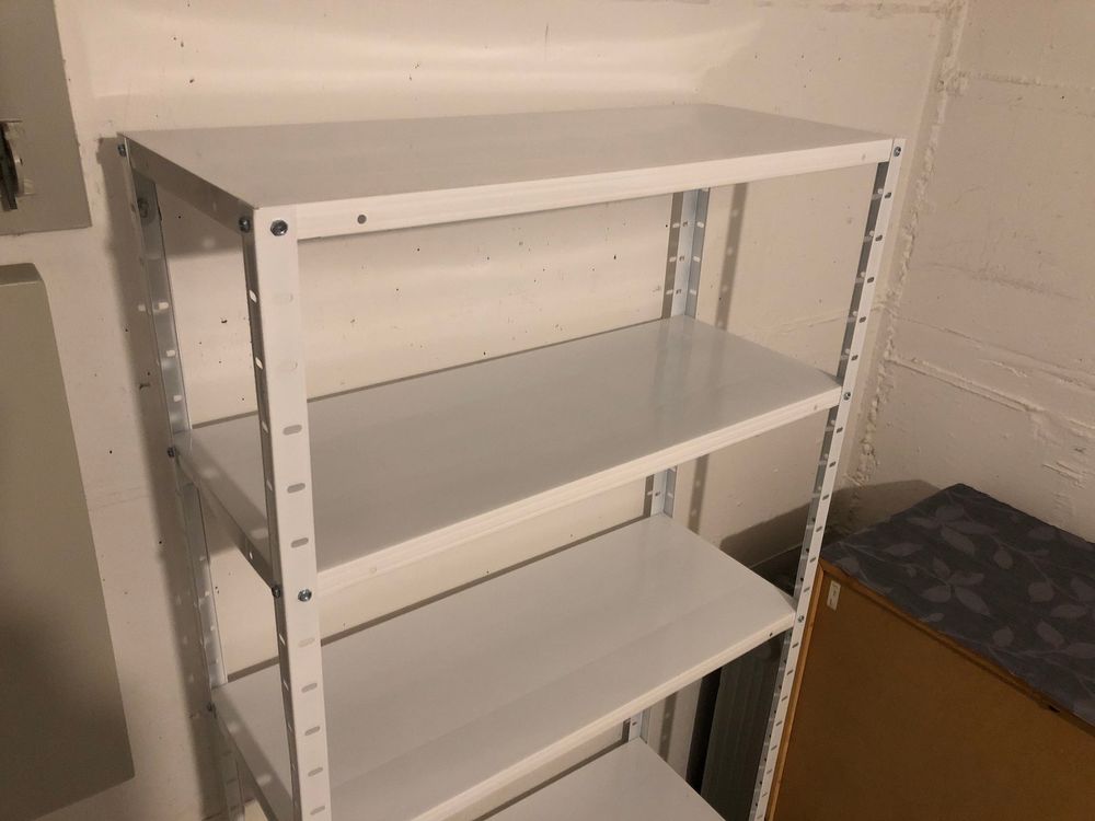 Schraubregal, Stahl Regal, 45 kg Belastbarkeit pro Tablar (Gebraucht ...