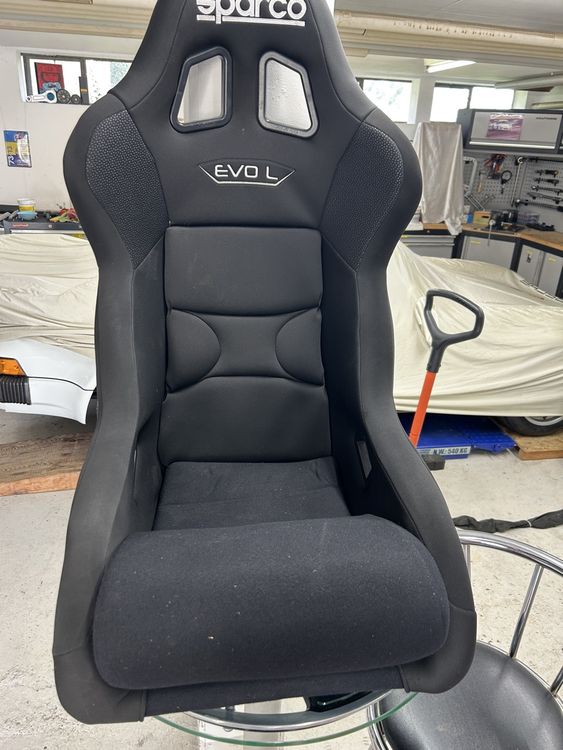 Sparco Schalensitz Evo L FIA Rennfahrsitz (Gebraucht) in Winterthur für CHF 111 – nur Abholung ...