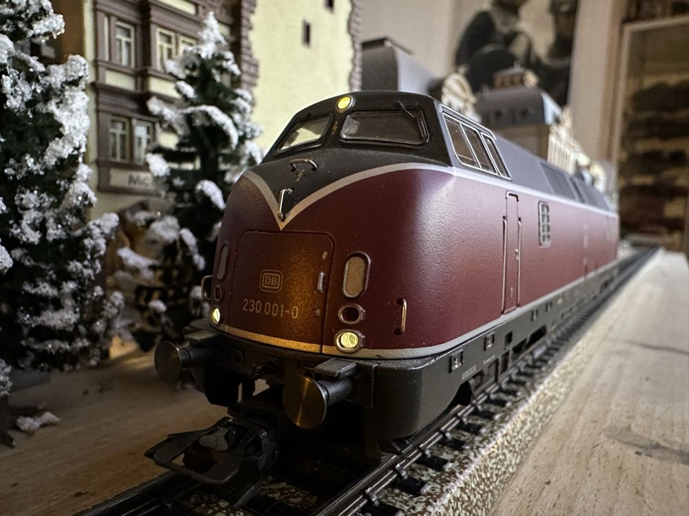 Märklin 39300 DB V300 mfx digital Sound (Gebraucht) in Lupsingen für ...