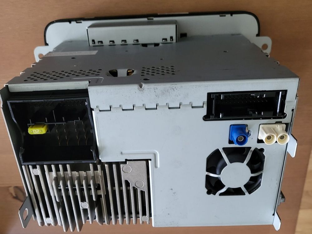Autoradio VW RNS510 1T0 035 680 B (Gebraucht) in Biel/Bienne für CHF 205 – nur Abholung auf ...