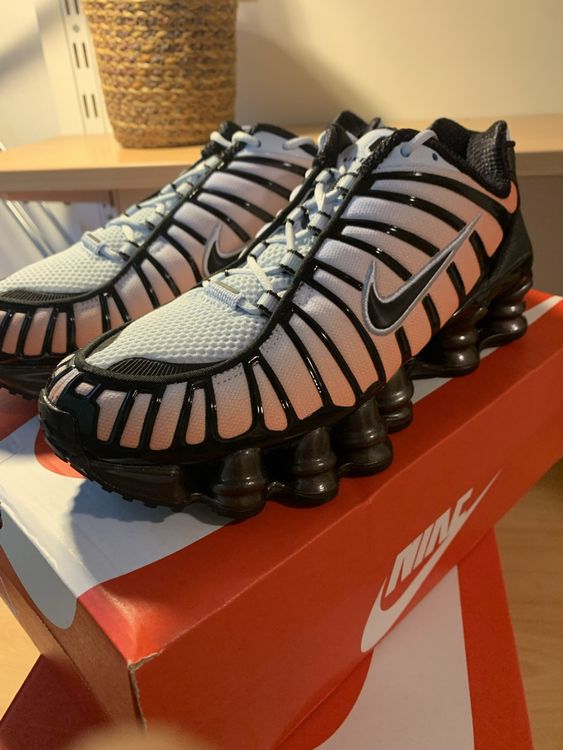 Nike shox TL orange (Neu und originalverpackt) in Pfäffikon ZH für CHF ...