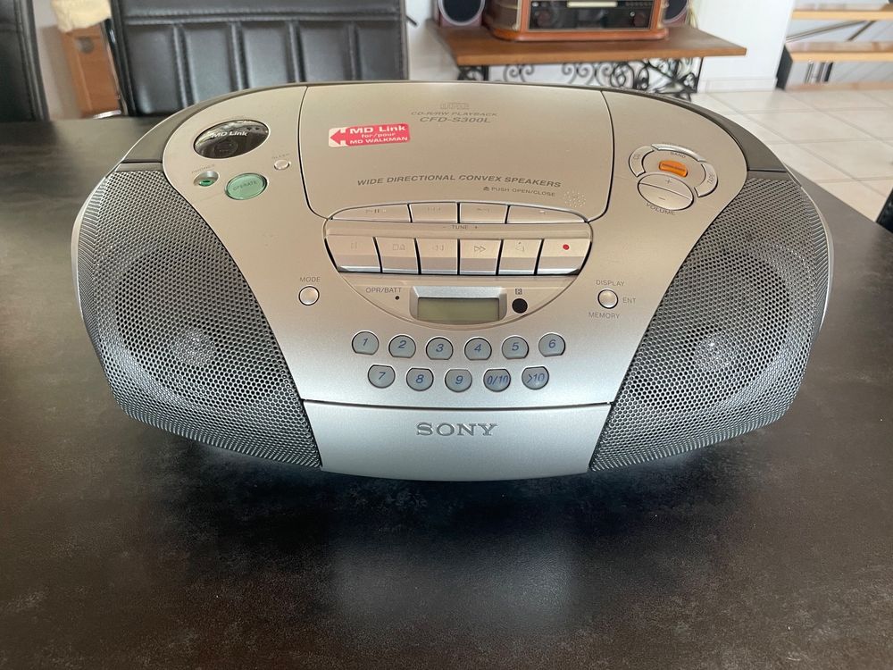 Boombox Mega Bass Sony CFD-S300L Cassette CD Radio | Kaufen auf Ricardo