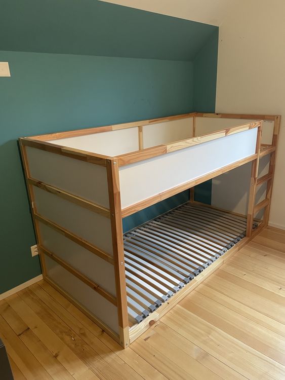 Kura Bett Masse