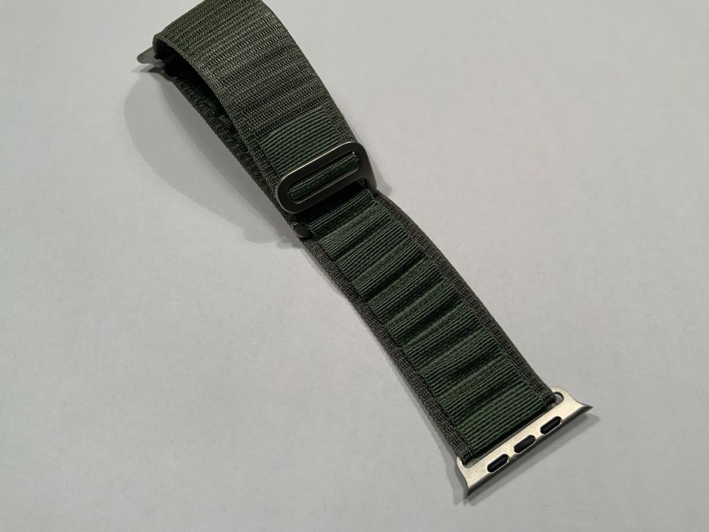 Smart-Watch Alpine Loop in Grün - G42/44/45/49mm Ultra (Neu (gemäss ...
