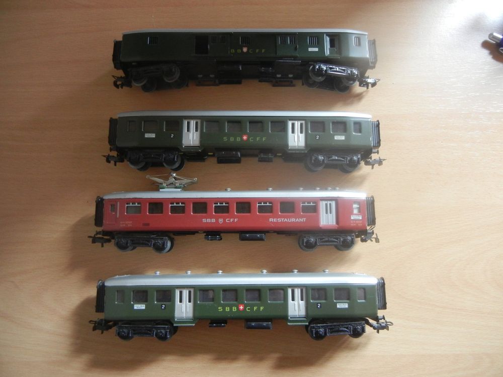 Vier SBB Wagen Metalgehäuse (Gebraucht) in binningen für CHF 42 – mit ...