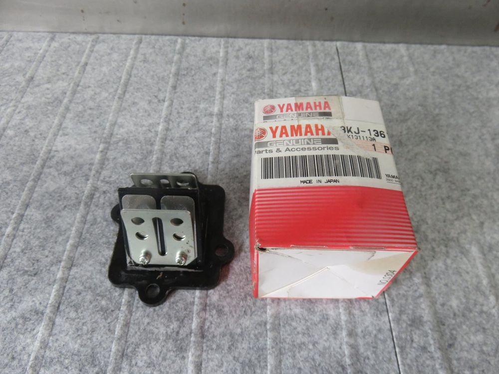 MEMBRANE YAMAHA 3KJ-13610-00 AUS GESCHÄFTSAUFLÖSUNG | Kaufen auf Ricardo