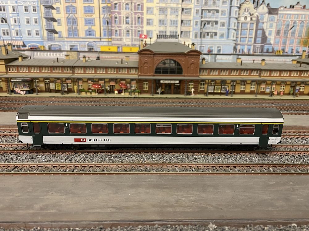 Roco 44348 SBB EW IV Personenwagen 1. Klasse (Gebraucht) in Glattpark (Opfikon) für CHF 40 – mit ...