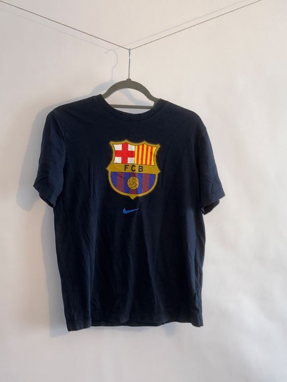 Nike FCB t-shirt (Gebraucht) in Zürich für CHF 3.5 – mit Lieferung auf ...