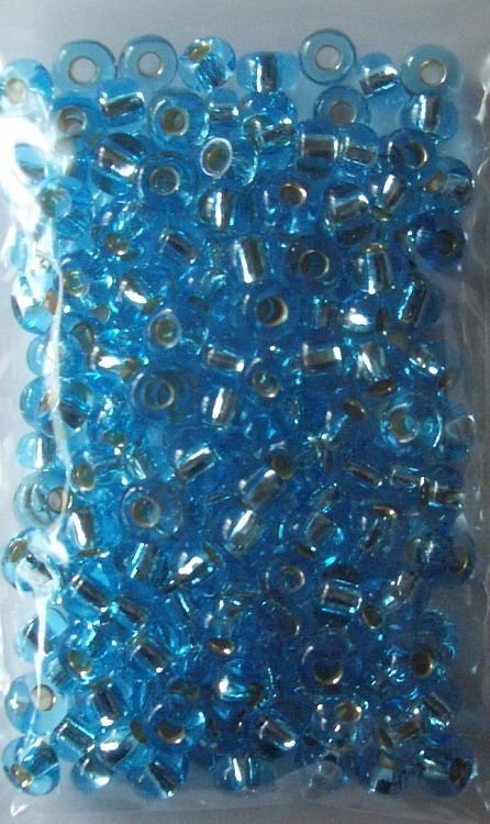Rocailleperlen Türkisblau mit Silbereinzug 4,5 mm (Neu und originalverpackt) in Gunzwil für CHF ...