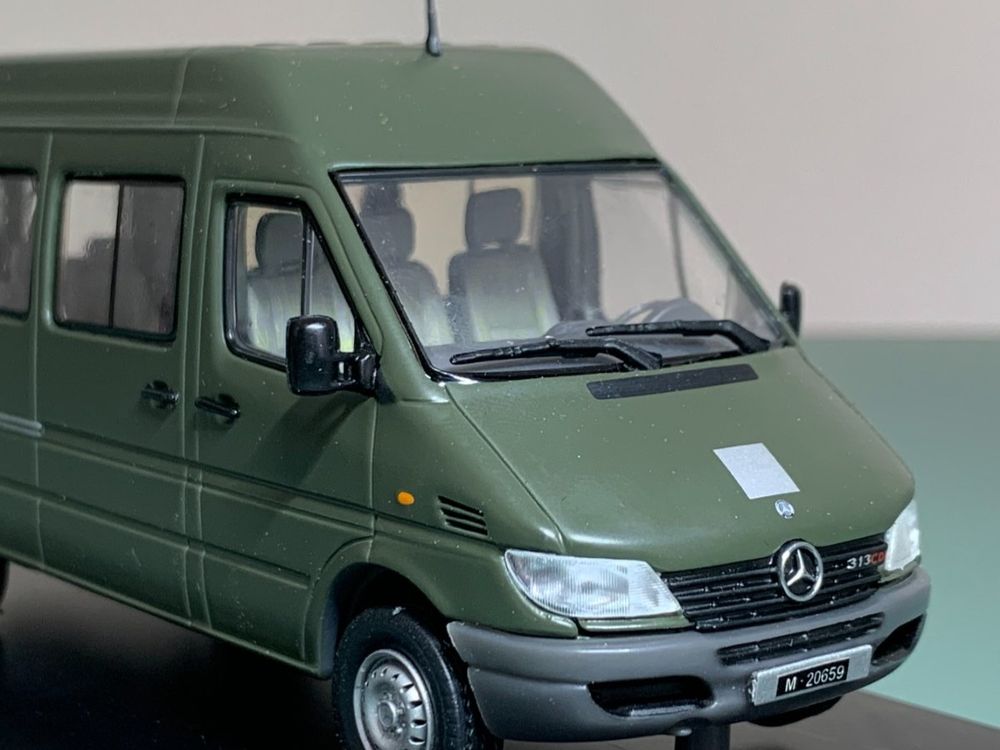 MB Mercedes Sprinter CDI Schweizer Armee * 1:43 | Kaufen auf Ricardo