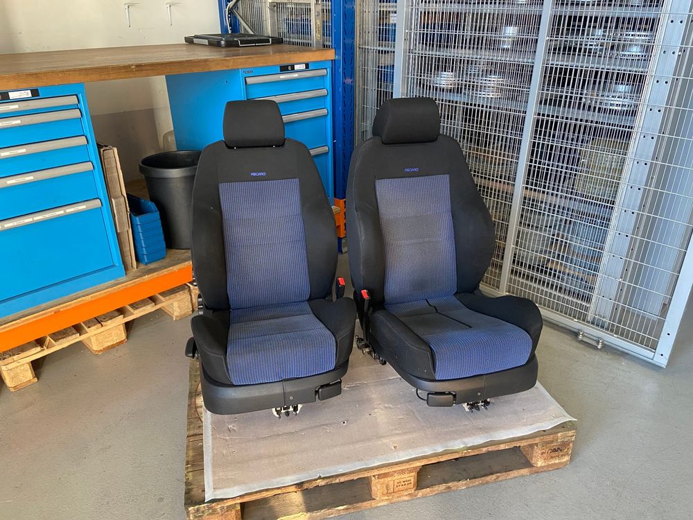 Recaro Sitzgarnitur Golf 4 blau | Kaufen auf Ricardo