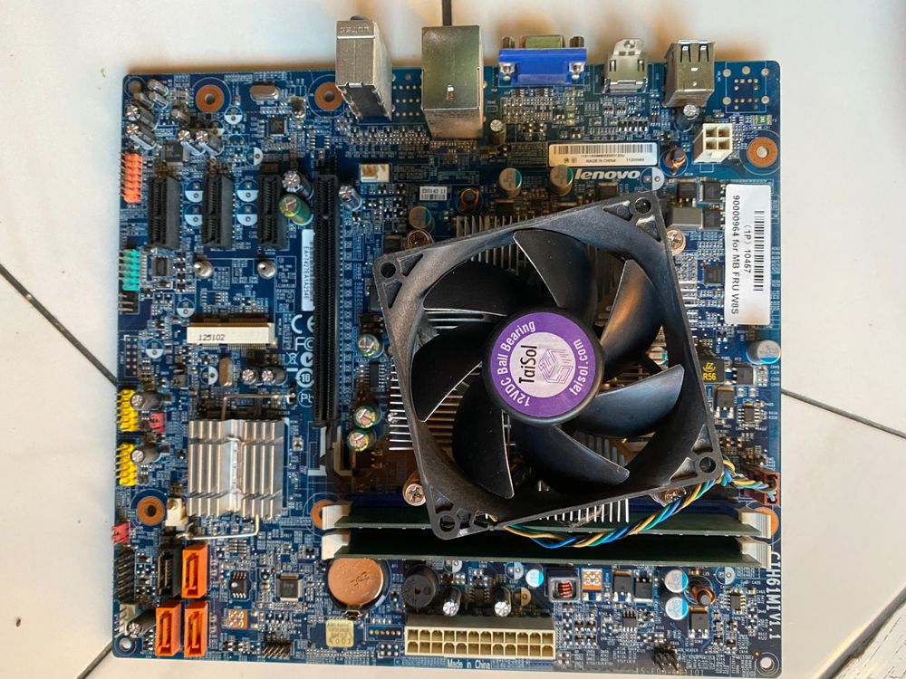 Mainboard Lenovo FRU W8S mit CPU I7-3770 und 8GB RAM (Gebraucht) in ...