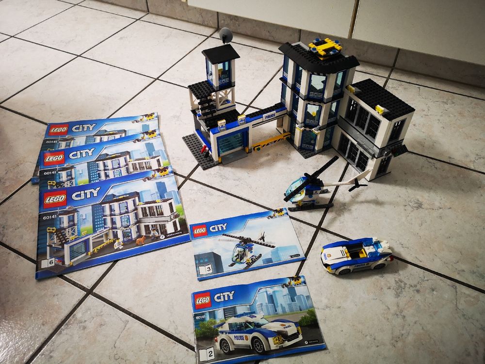 LEGO City 60141 Polizeistation, Polizeiwache Helikopter... (Gebraucht) in Sevelen für CHF 40 ...