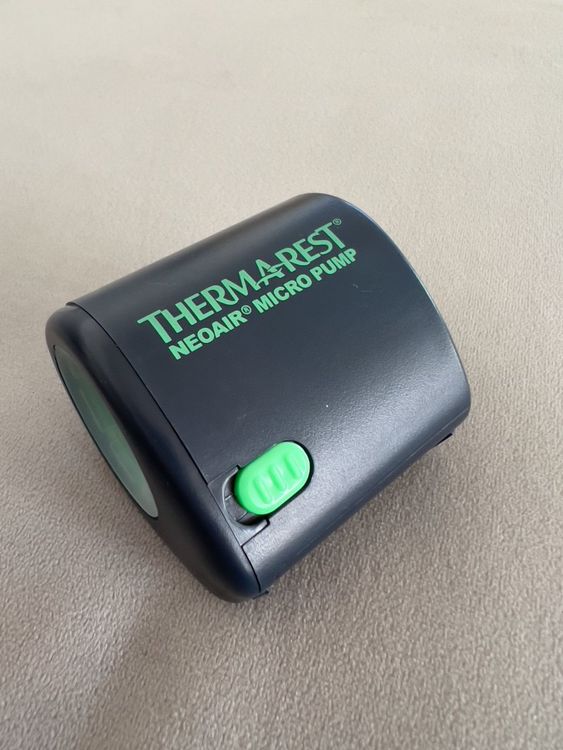 Therm-a-Rest NEOAIR MICRO PUMP sleeping pad pump (Gebraucht) in Zürich ...