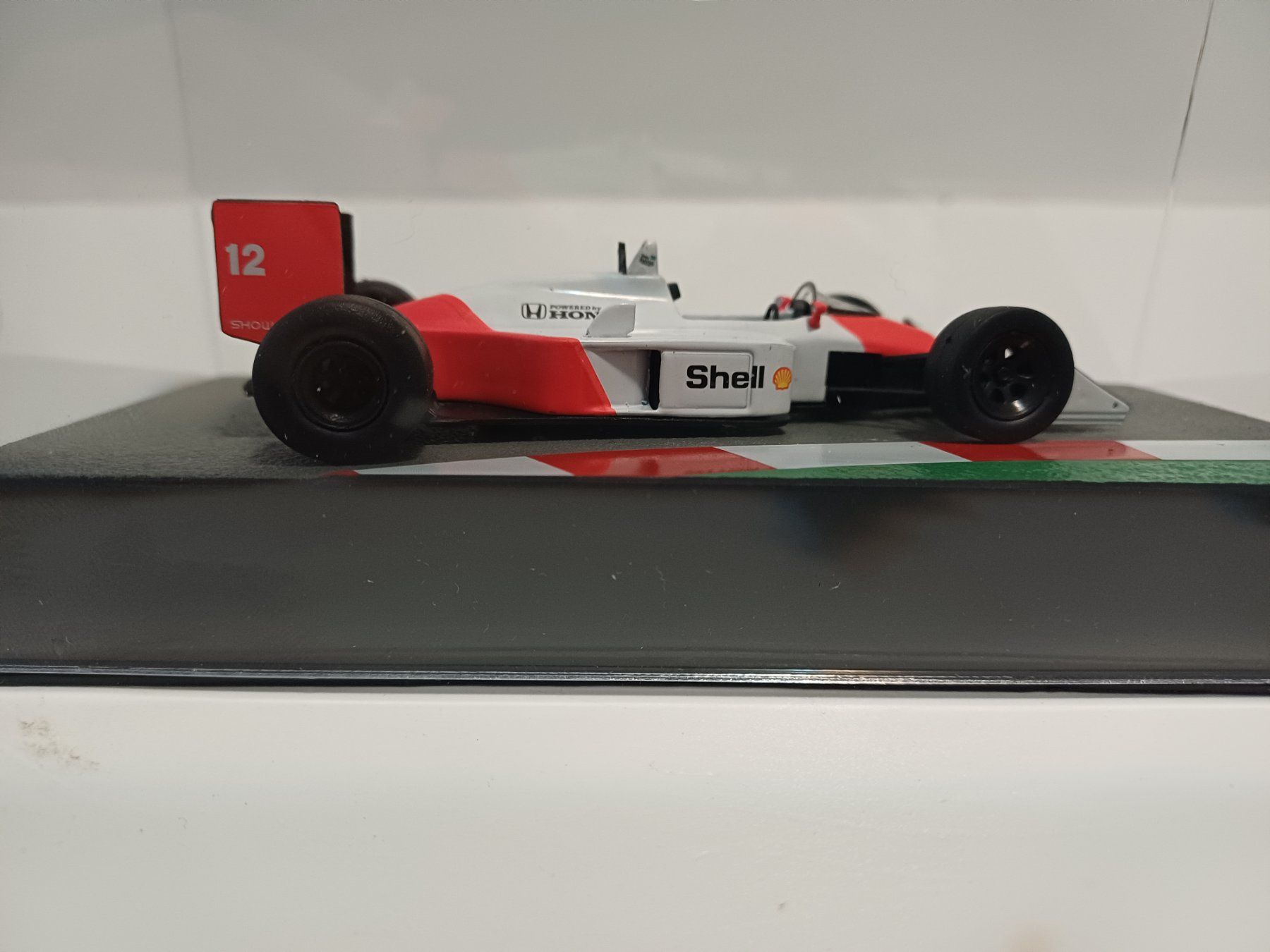 S96 1/43 F1 Mclaren MP4/4 Senna British Gp 1988 Altaya (Gebraucht) in ...
