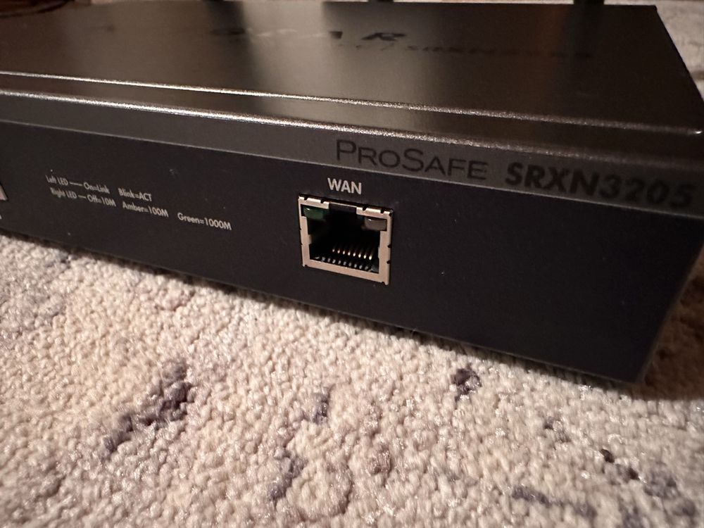 Netgear Prosafe Wireless-N Firewall VPN Router SRXN3205 Top! (Gebraucht ...