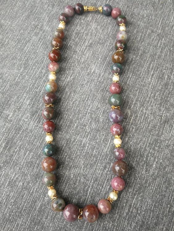 Collier Gilbert Albert (Gebraucht) in Gland für CHF 450 – mit Lieferung ...