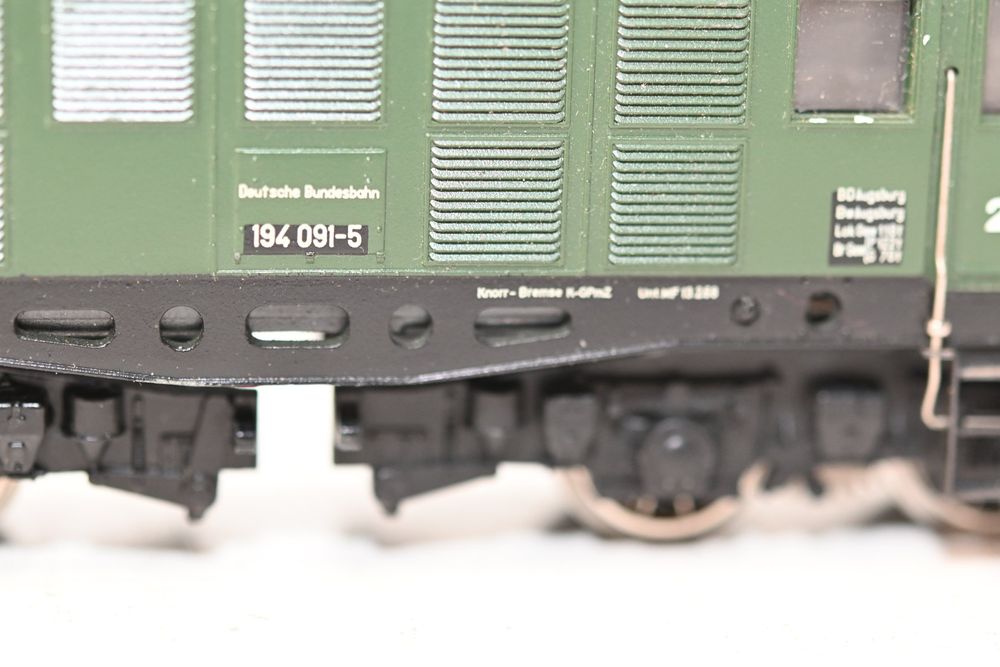 E 94 Märklin HO/AC ohne OVP , läuft ,Licht geht nicht (Gebraucht) in ...