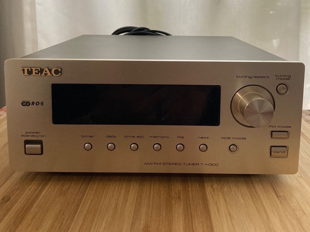 TEAC AM/FM Stereo Tuner T-H300 | Kaufen auf Ricardo