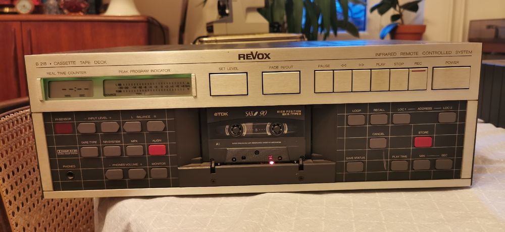 Revox B215 Cassette Tape Deck | Kaufen auf Ricardo