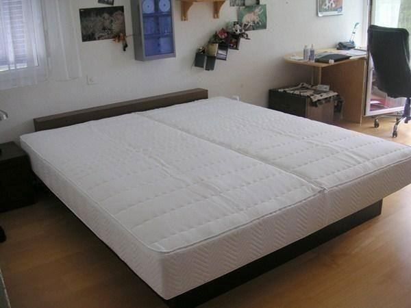 Bett / Wasserbett inklusive Transport und Aufbau (Neu und originalverpackt) in Oftringen für CHF ...