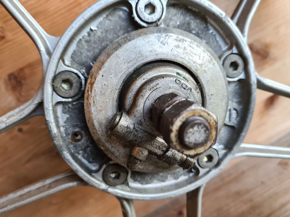 Vorderrad Original Puch Dot 17" mit VDO Tacho | Kaufen auf Ricardo