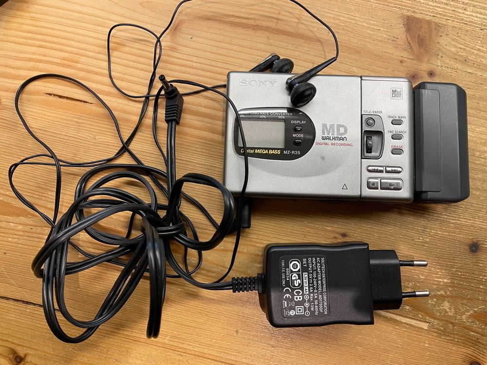 Sony MZ-R35, Portable minidisc recorder/player | Kaufen auf Ricardo
