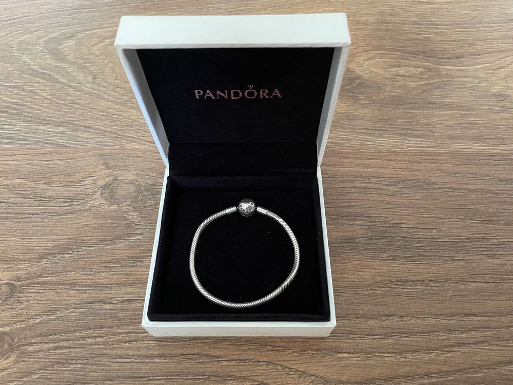 Original Pandora Armband mit Kugelverschluss (Gebraucht) in Heiligkreuz (Mels) für CHF 34 – mit ...