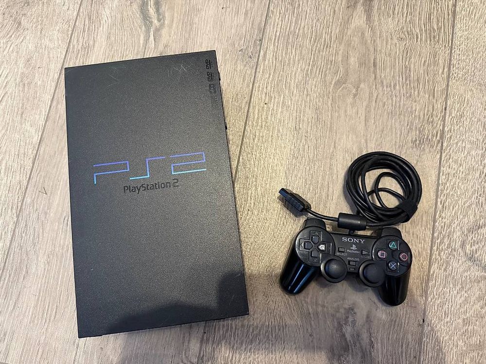 Sony Playstation 2 / PS2 (Gebraucht) in Inwil für CHF 41 – mit Lieferung auf Ricardo kaufen